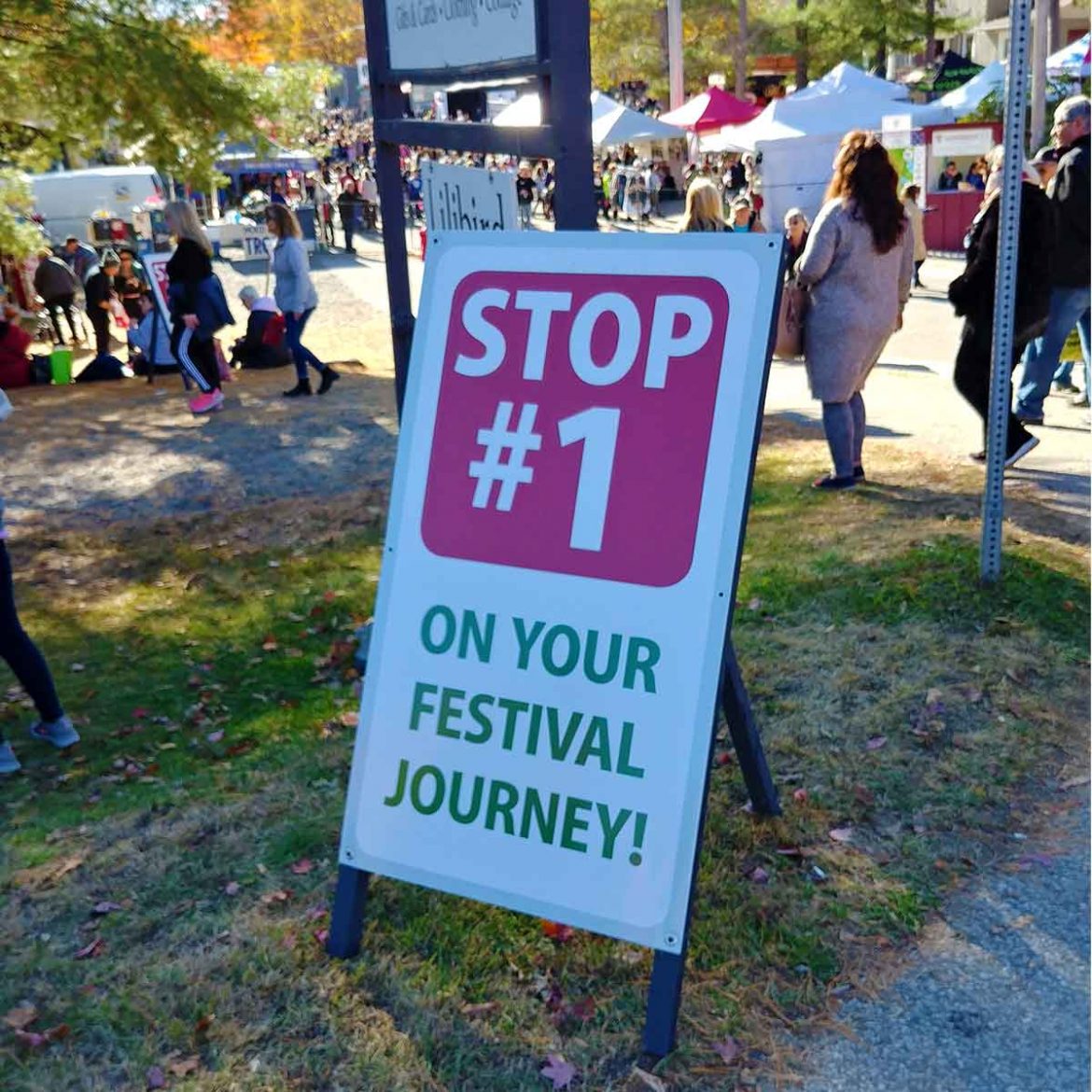 Bala Cranberry Festival - Autumn in Muskoka - Roguetrippers